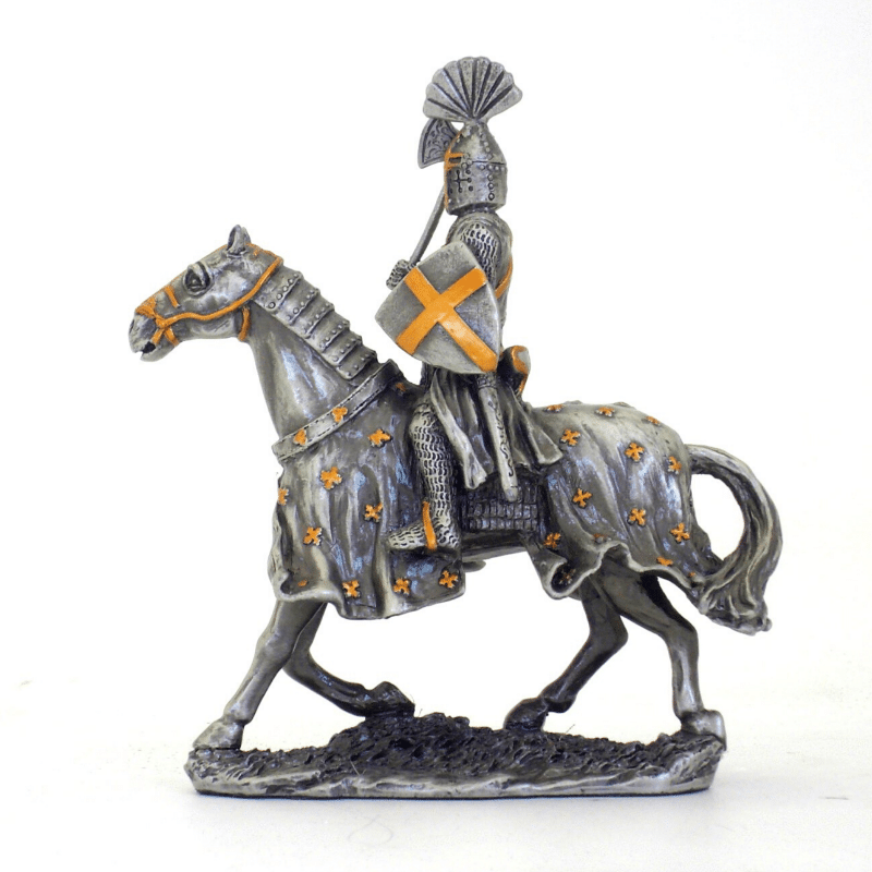 Statuette - Noble chevalier à cheval avec sa hache - Statuette.fr